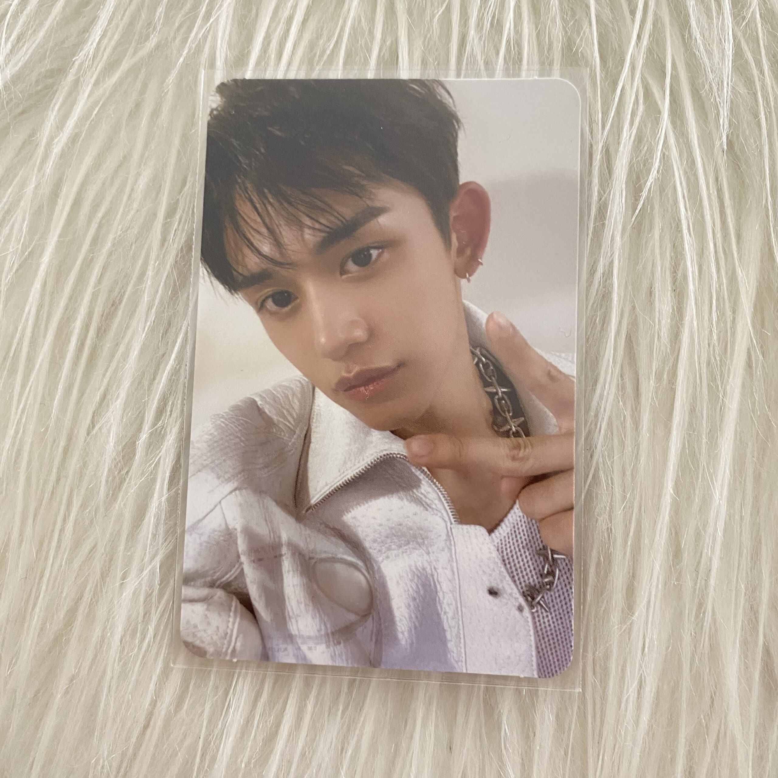 NCT-U-Lucas-Resonance-Pt.1-Ver.-Future