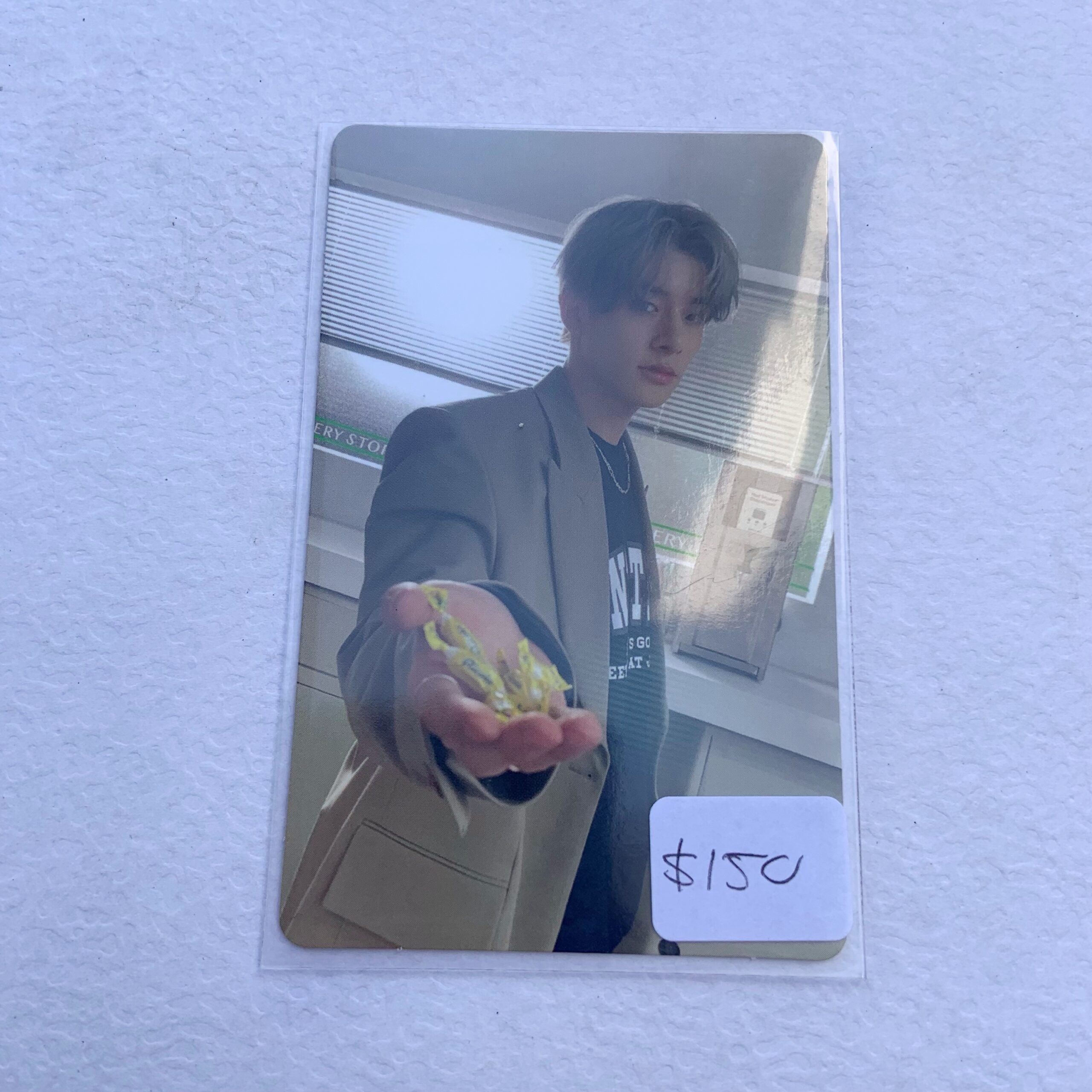 Enhypen-Jake-Manifesto-Day-1-Ver.-J-1