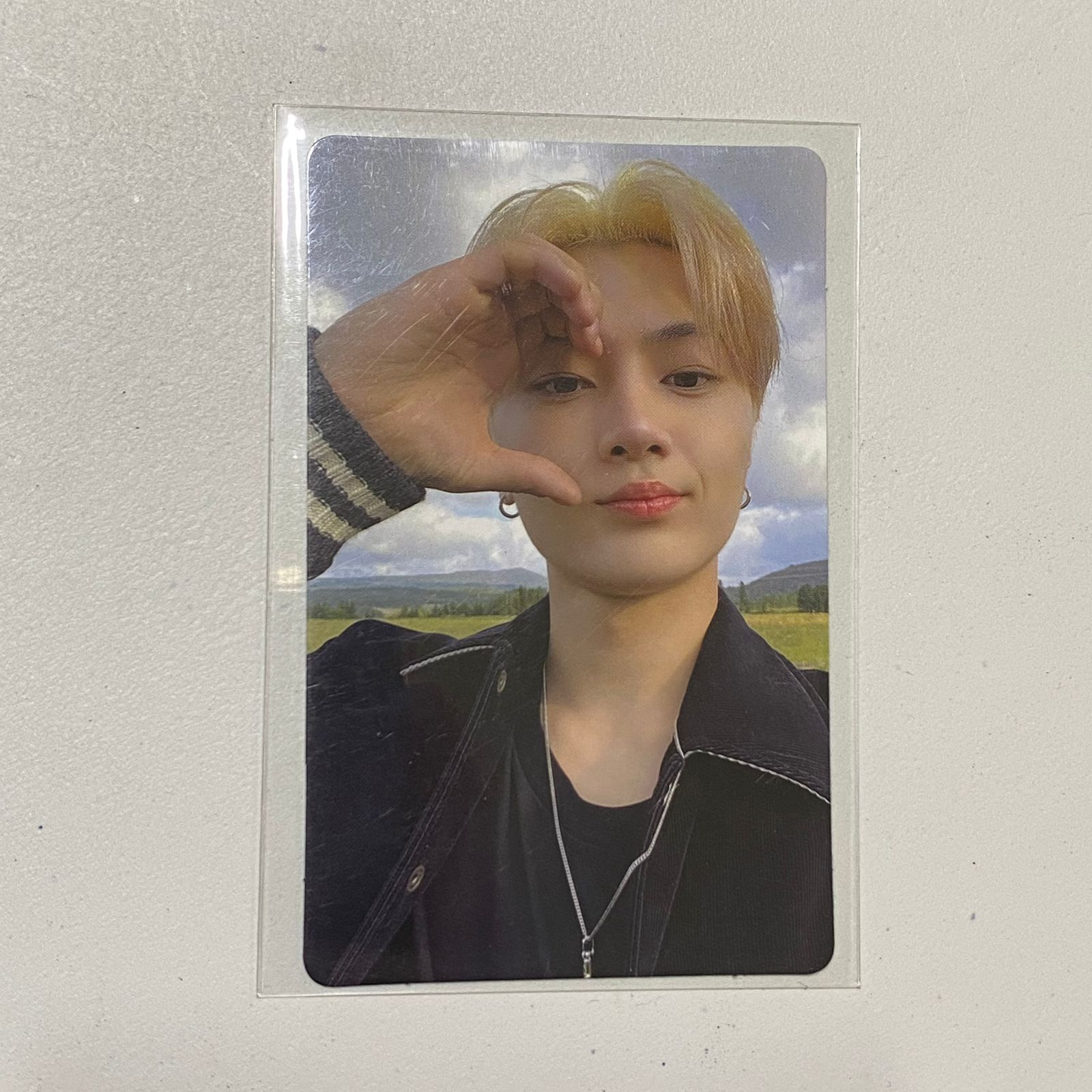 Enhypen-Jay-Border-Day-One-Ver.-Dawn-1