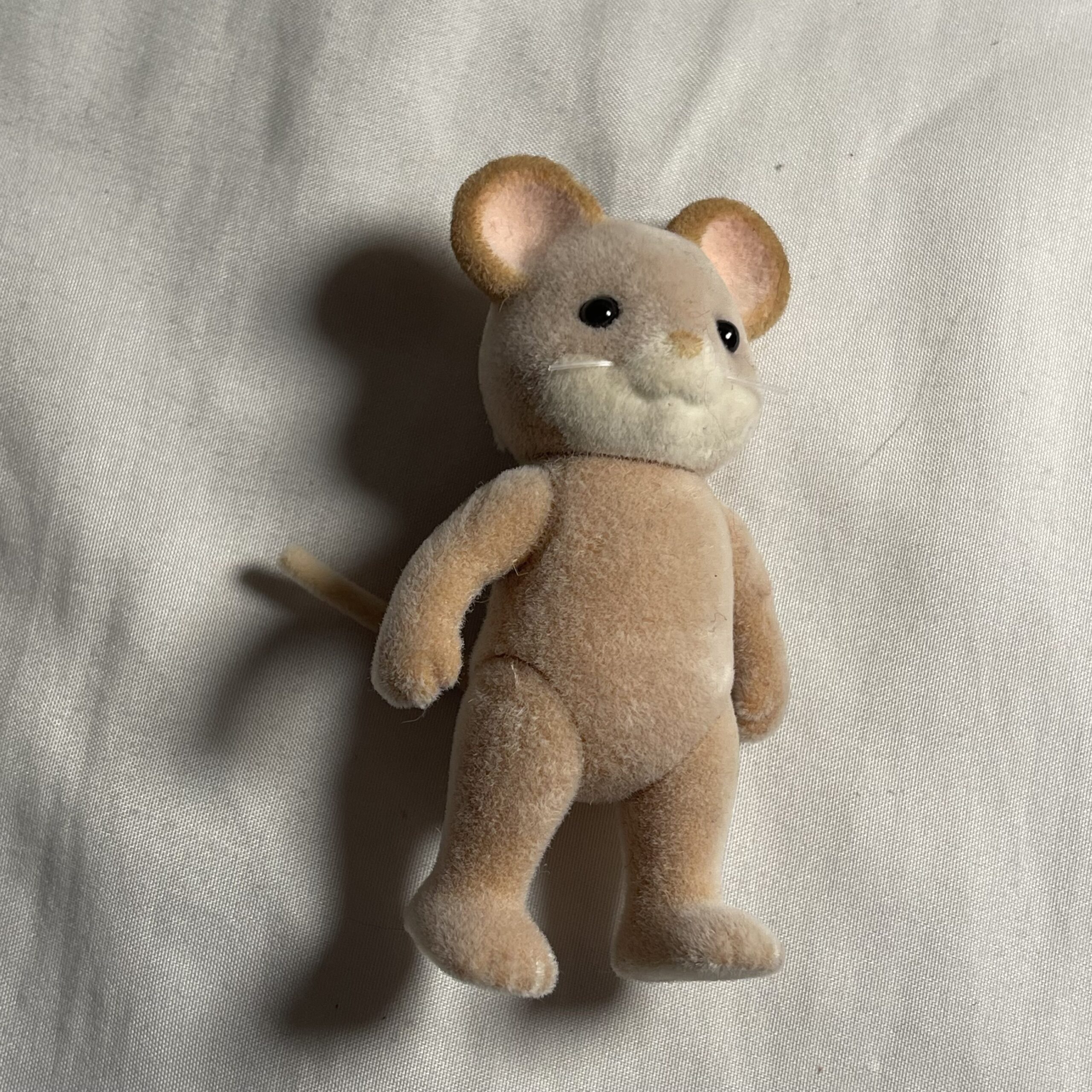 Sylvanian-Families-Mouse-Parent-2