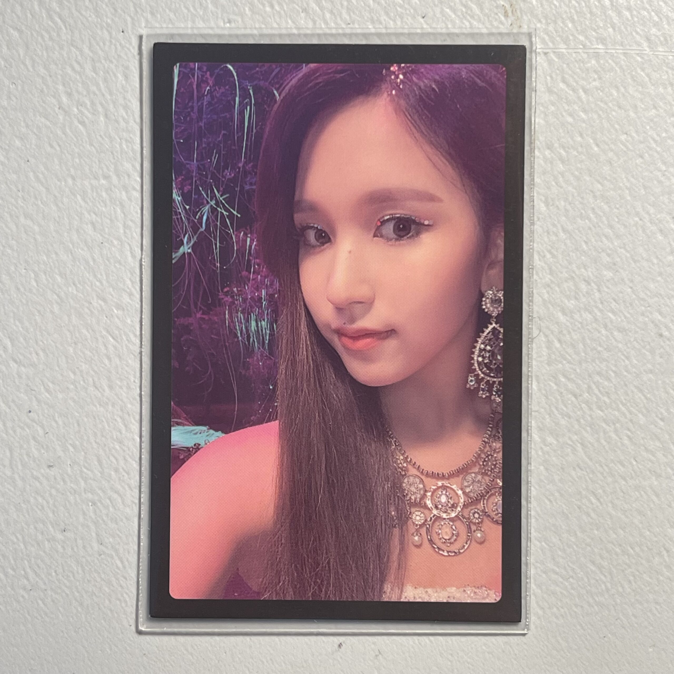 Twice-Mina-Feel-Special-7