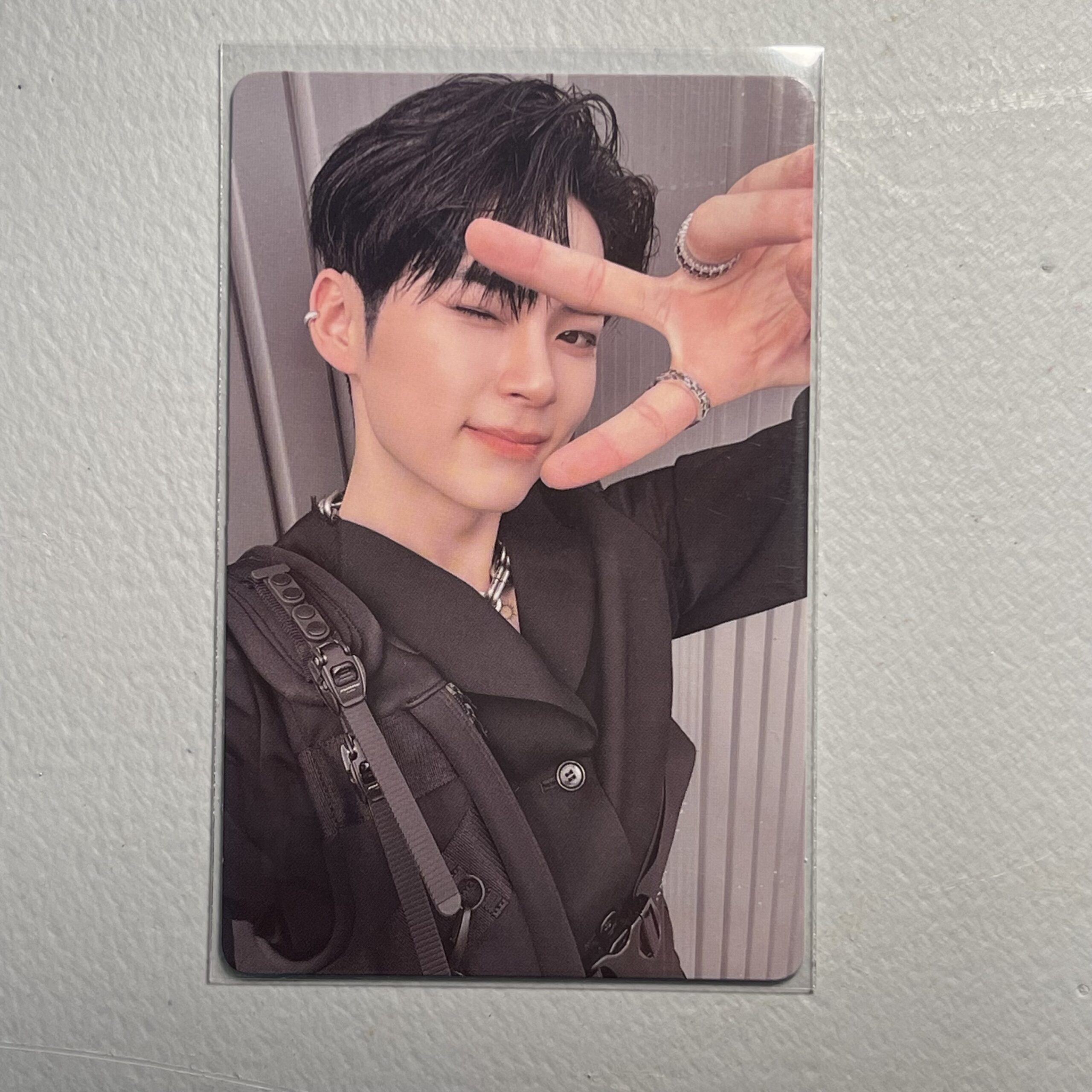 ZB1-Hanbin-Melting-Point-Ver-Loyalty-1